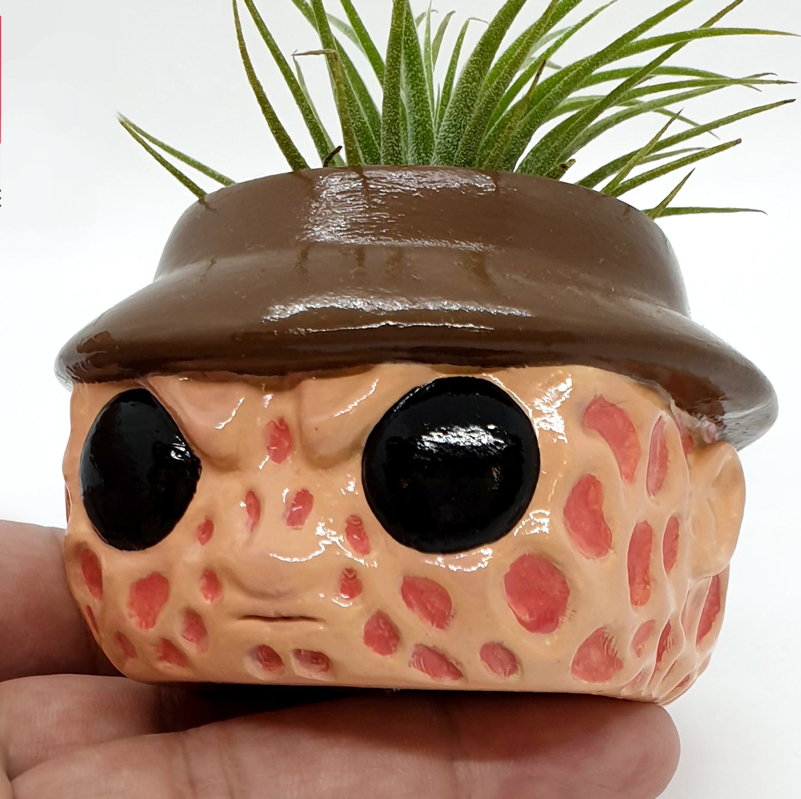 FREDDY POT – Wonder Ming Studio